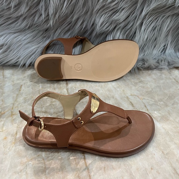 MICHAEL Michael Kors | Shoes | Michael Michael Kors Womens Logo Plate ...